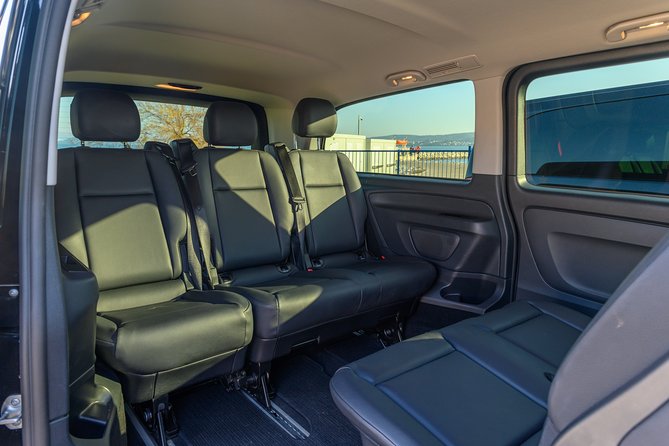 Airport Shuttle - Pickup and Drop-off