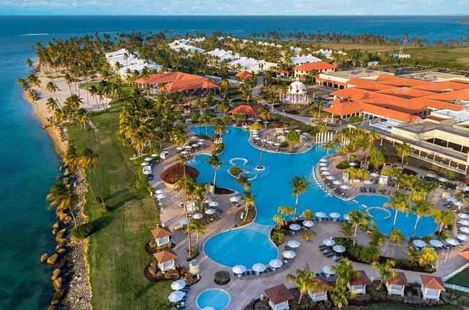 Airport SJU to Rio Grande and Luquillo Hotels and Airbnb vice versa One Way Trip - Who Will Appreciate This Service Most?