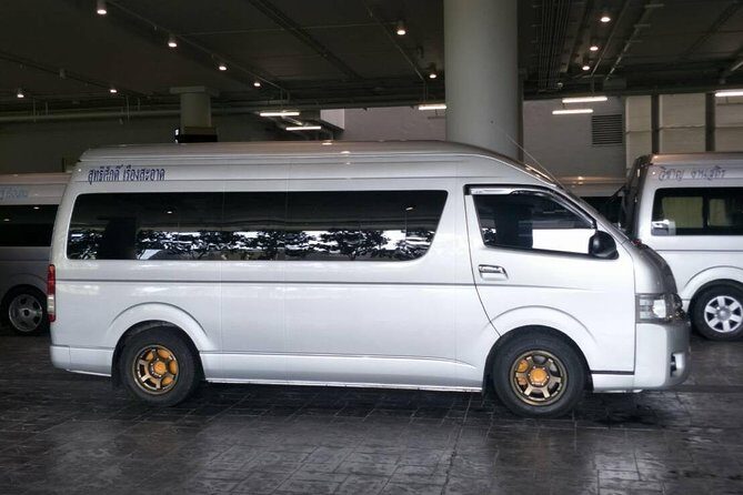 Airport Taxi - The Journey and Vehicle Experience
