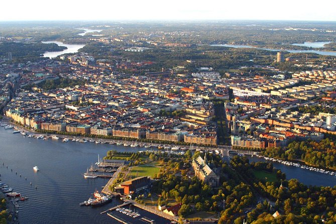 Airport Transfer: Airport ARN to Stockholm by Luxury Van - FAQ
