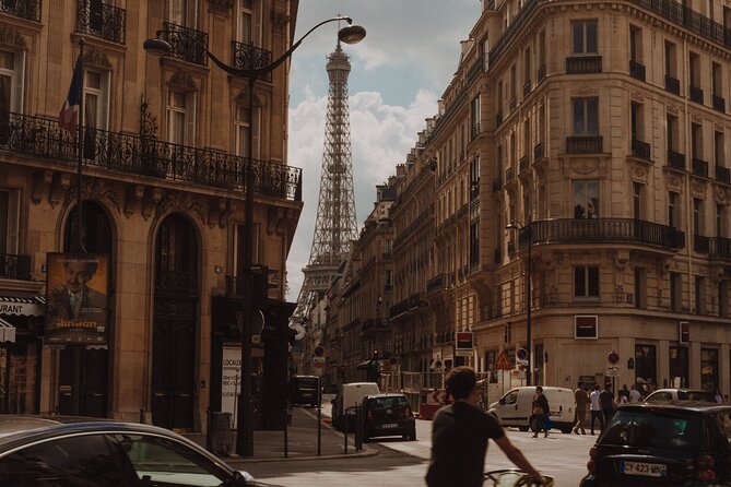 Airport transfer CDG - Paris | Driver Professional - What About the Downside?