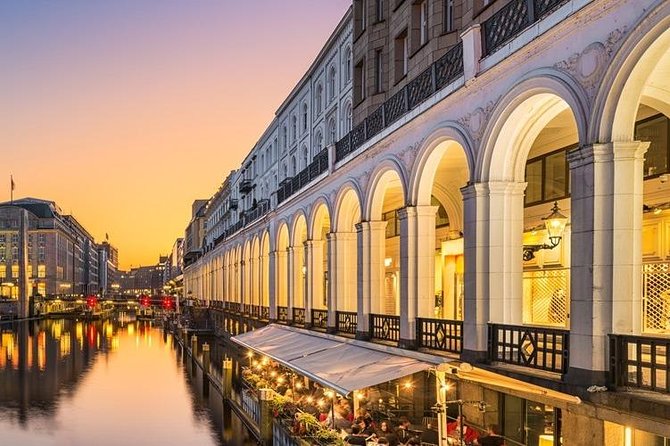 Airport Transfer: Hamburg Airport HAM to Hamburg by Business Car - The Sum Up