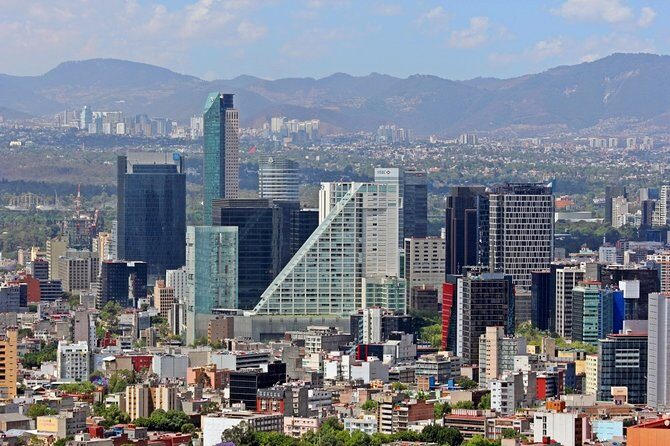 Airport Transfer: Mexico to Mexico Airport MEX by Business Car - The Breakdown of the Service