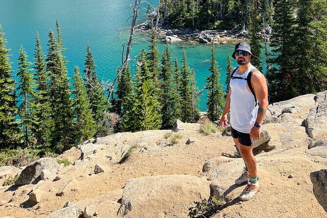 AirPort Transfer Sprinter Van 14 Seats. - Analyzing the Value