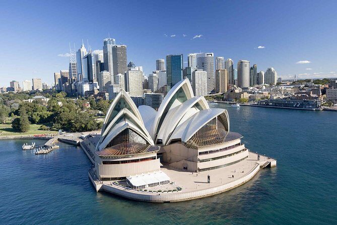 Airport Transfer: Sydney to Sydney Airport SYD by Business Car - Who Is This Transfer Best For?