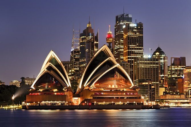 Airport Transfer: Sydney to Sydney Airport SYD by Luxury Van - Real Travelers and Their Experiences