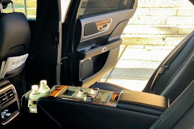 Airport transfer to or from Silver Spring, MD & Reagan Airport(DCA) - What the Service Includes and Excludes
