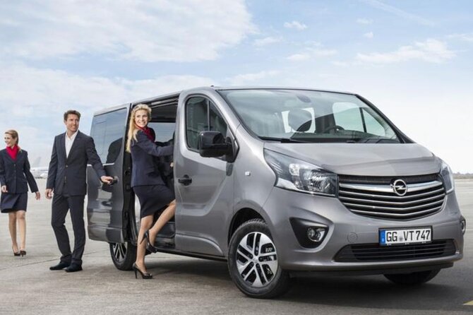 Airport Transfer with Mini-van for 8 passangers - Key Points