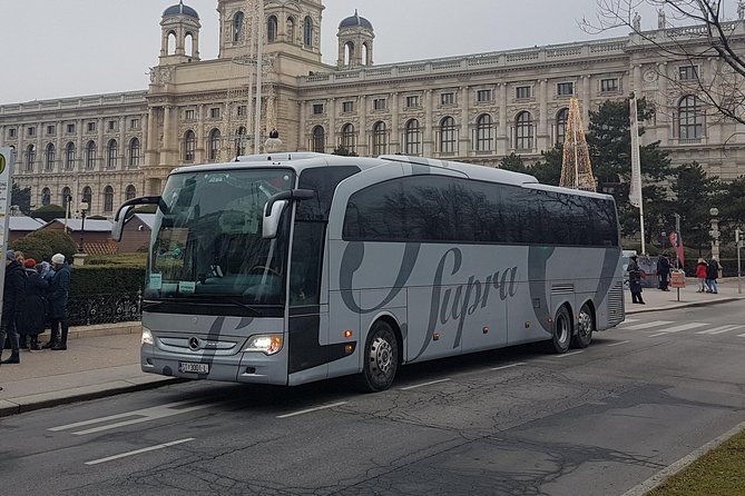 Airport transfers - What To Expect: From Booking to Arrival