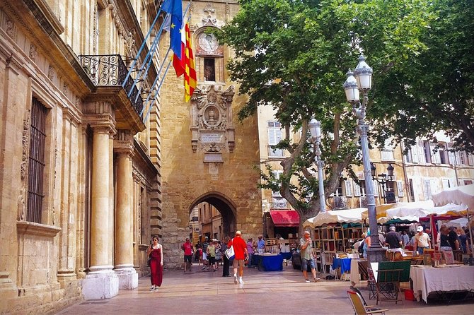 Aix-en-Provence, Cassis, Marseille - Private Tour From Marseille - Taking in the Vibrant Culture of Marseille