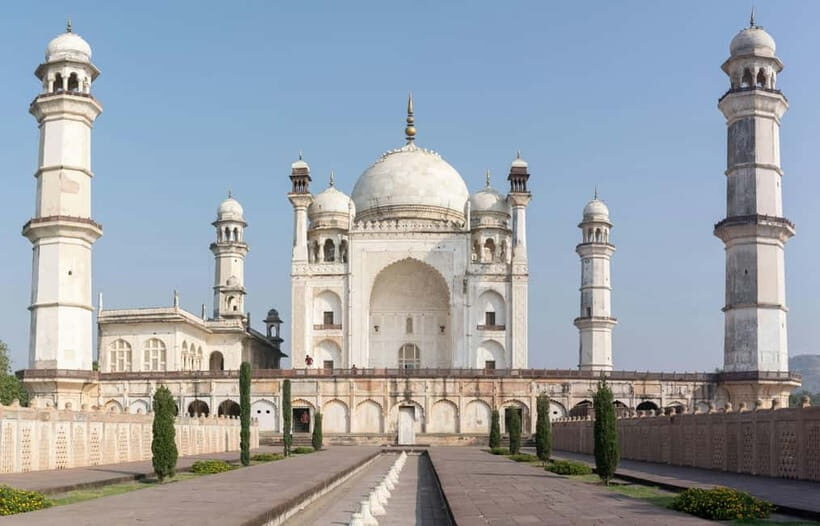 Ajanta or Ellora Caves and Bibi Ka Maqbara Day Tour. - Key Points