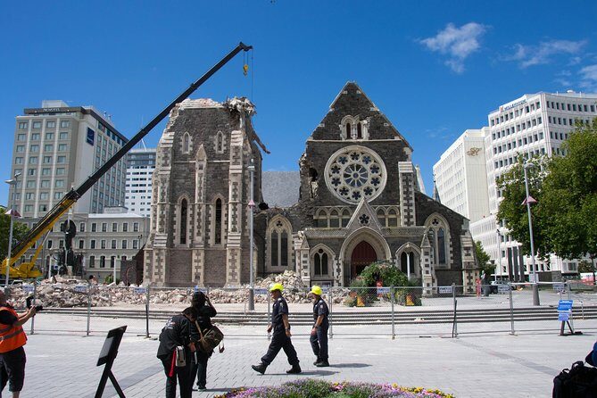Akaroa Shore Excursion: Banks Peninsula, Christchurch City Tour and Jet Boat on Waimak River - Frequently Asked Questions