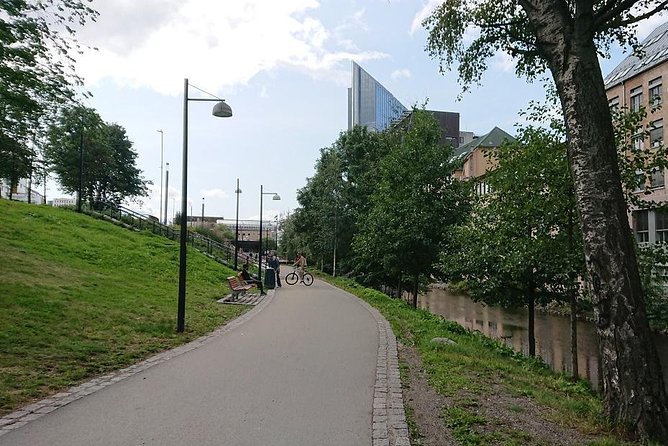 Akerselva River Meander: A Self-Guided Audio Tour - Detailed Breakdown of the Itinerary