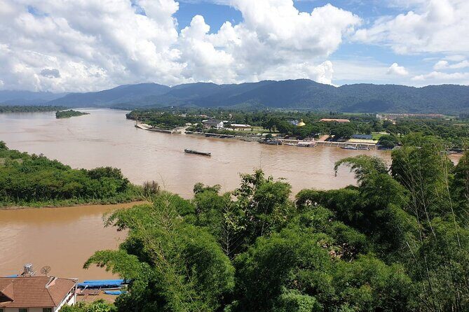 Akha Hill Tribes, Chiang Saen, Mae Sai & Golden Triangle Day Tour - Final Thoughts on the Experience
