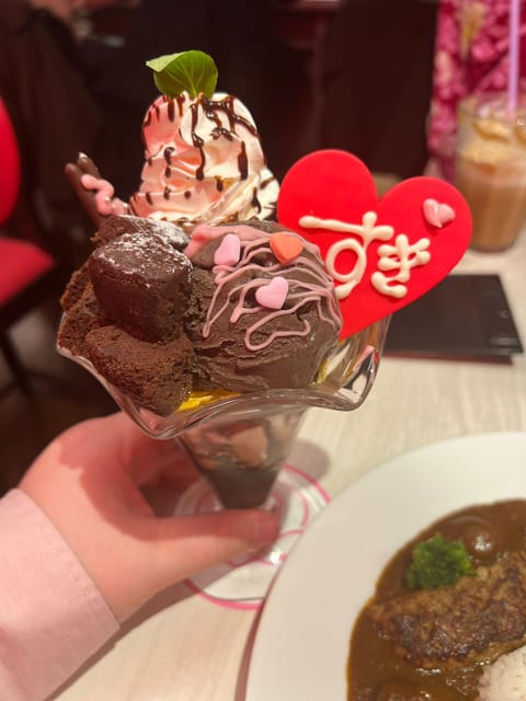 Akihabara: Maid Cafe Translation and Complete Guide - What to Expect at a Maid Café