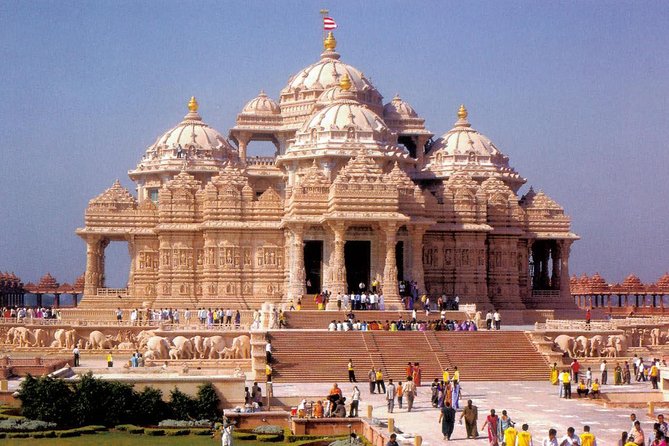 Akshardham Temple Evening Tour with Musical Fountain Show - Practical Considerations