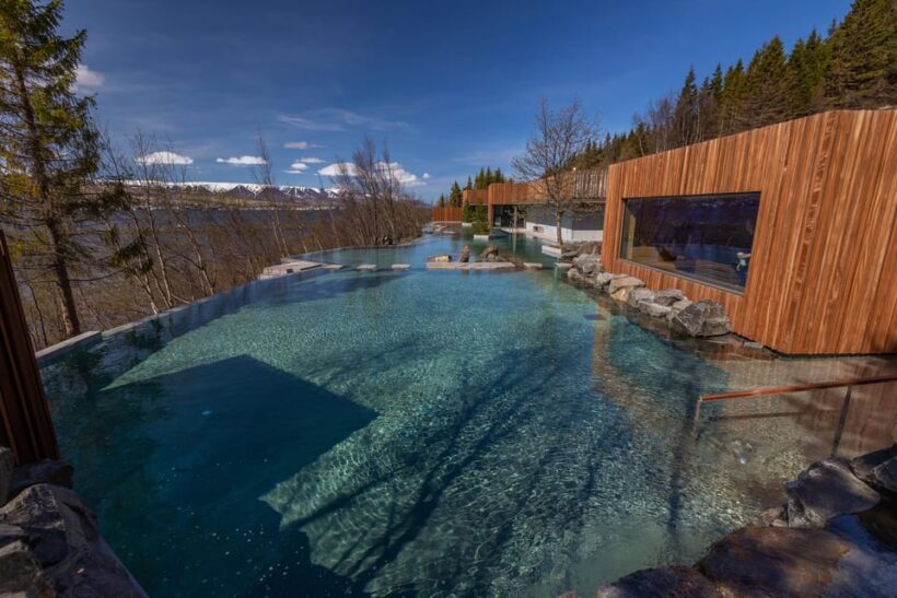 Akureyri: Forest Lagoon & Northern Lights Tour - Logistics and Practicalities: What to Expect