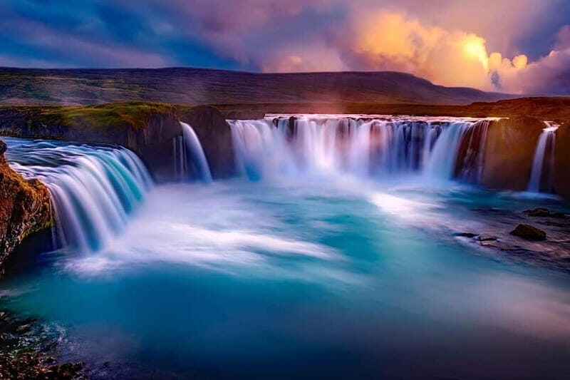 Akureyri Port: Godafoss Waterfall Classic Tour & Viewpoint - Who Will Love This Tour?