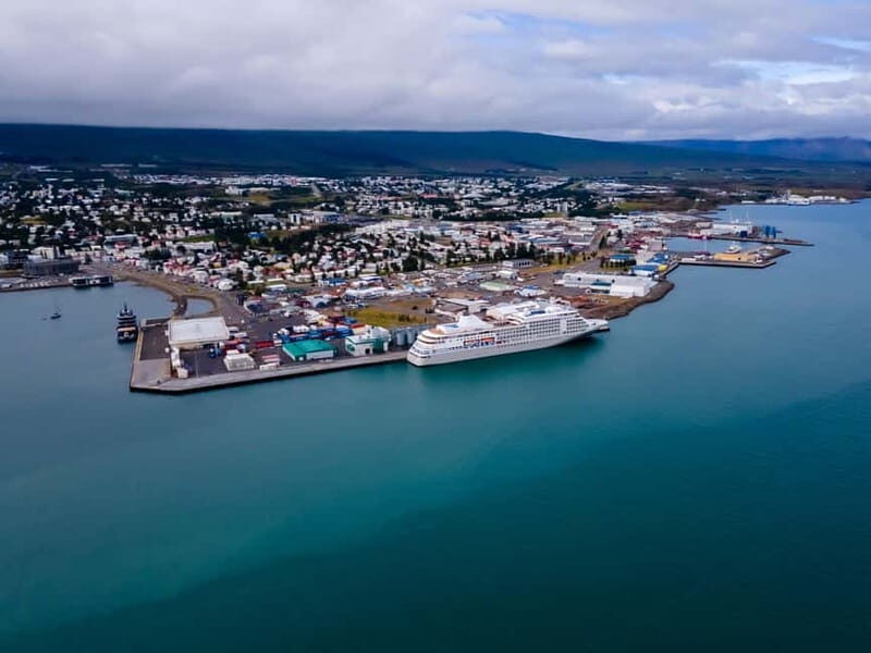 Akureyri: Whale Watching Shore Excursions - How Weather and Comfort Matter