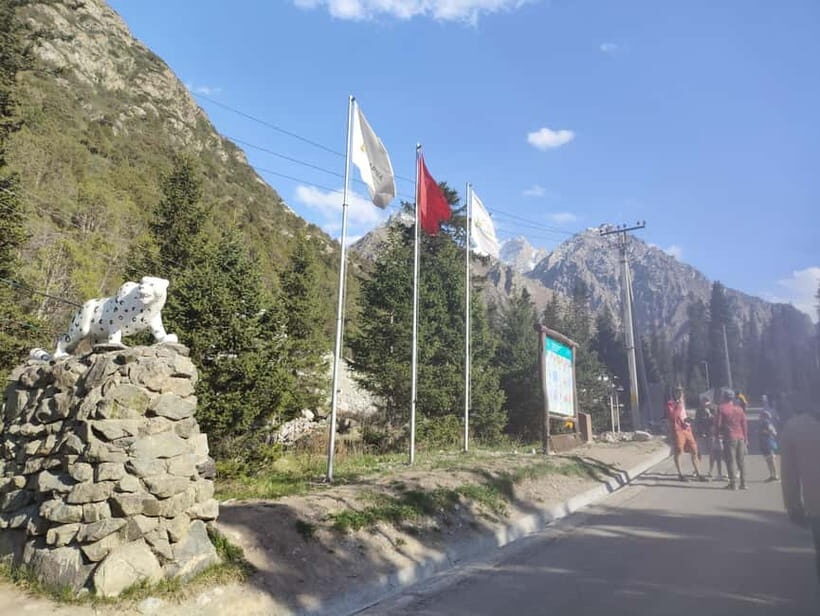 Ala Archa National Park: Hiking and Outdoor Adventure tour - The Hike and Key Stops
