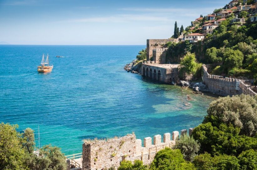 Alanya: Boat Trip with Lunch, Drinks, and Swim Stops - What To Expect on the Boat Trip