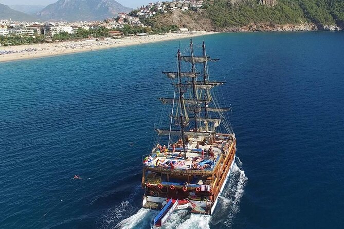 Alanya Catamaran Boat Tour With Lunch, Soft Drinks & Transfer - Customer Feedback