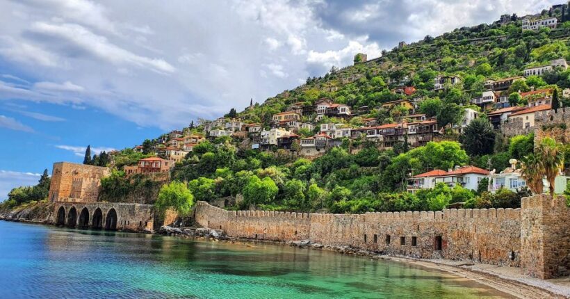 Alanya: Catamaran Boat Trip with Sunbathing and Swimming - FAQs