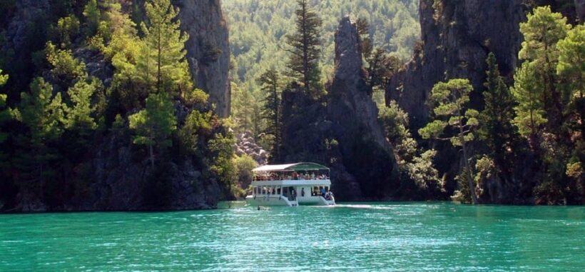Alanya: Green Canyon Boat Trip with Lunch and Hotel Pickup - Key Points