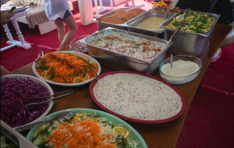 Alanya: Pirate Boat Tour with Buffet Lunch and Drinks - Final Thoughts