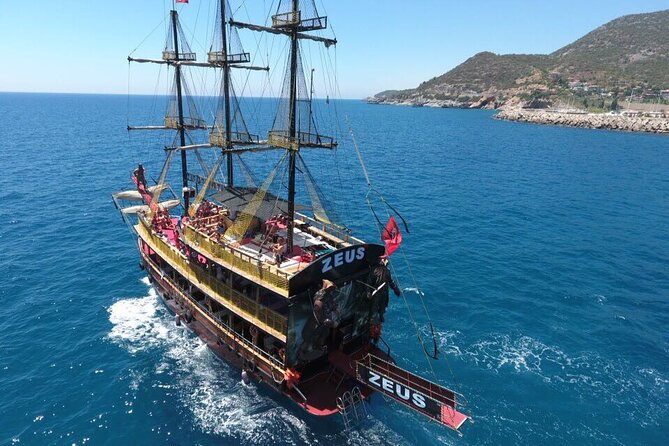 Alanya Pirate Boat Tour With Lunch, Soft Drinks & Transfer - Accessibility & Participation