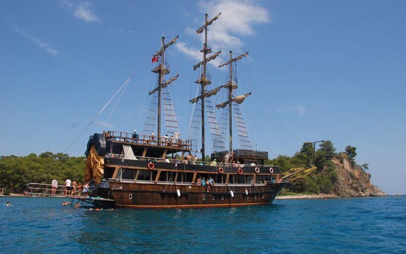 Alanya: Pirate Boat Tour with Unlimited Soft Drinks & Lunch - An In-Depth Look at the Experience