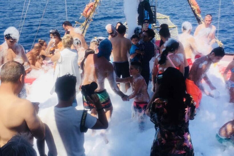 Alanya: Pirate Boat Trip with Optional Pick Up and Lunch - Lunch on Deck: Mediterranean Flavors in a Scenic Setting