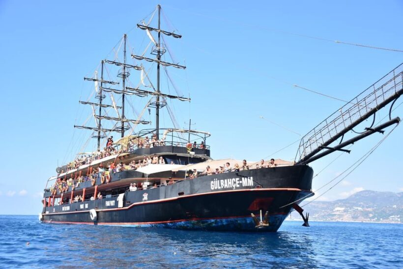 Alanya: Pirate Boat Trip with Optional Pick Up and Lunch - Who Should Consider This Tour?