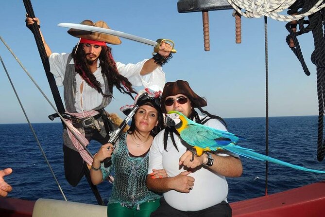 Alanya Pirate Boat Trip With Unlimited Drinks & Lunch - Whats Included in the Experience