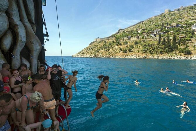 Alanya Pirate Boat Trip With Unlimited Drinks & Lunch - Customer Reviews and Feedback