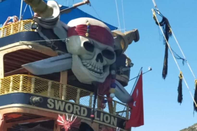 Alanya: Pirate Ship Cruise with Food and Swimming Stops - Who Is This Tour Best For?
