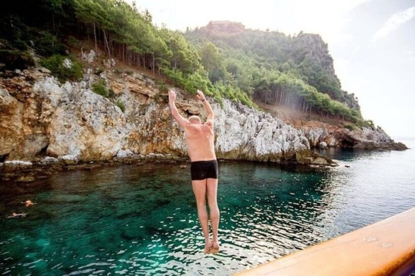 Alanya: Pirates Boat Trip with Lunch and Hotel Pickup - FAQs
