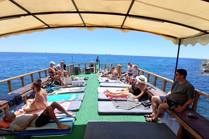 Alanya Relaxing Boat Tour With Lunch, Soft Drinks & Transfer - Communication