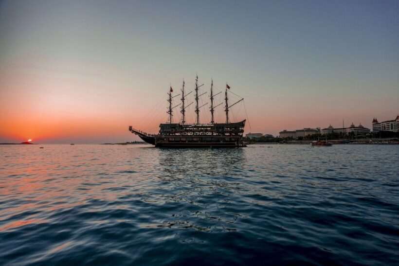 Alanya: Sunset Cruise and Party Boat - Key Points