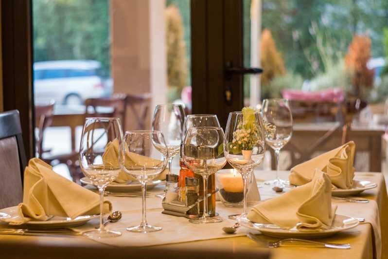 Alanya: Table Reservation with View and Hotel Transfer - Key Points