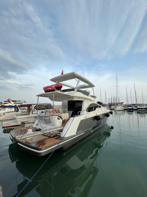 Alanya VIP Yacht Tour: Unlimited Drinks&Party Sunset&Morning - An In-Depth Look at the Alanya VIP Yacht Tour