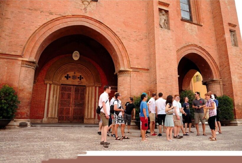 Alba: Historic Town Highlights Guided Walking Tour - Exploring Alba’s Architectural and Historical Highlights