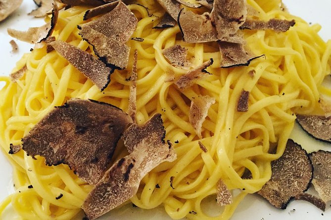 ALBA Walking & TASTING Tour (Food, Wine and History) - Guided Tastings and Experiences