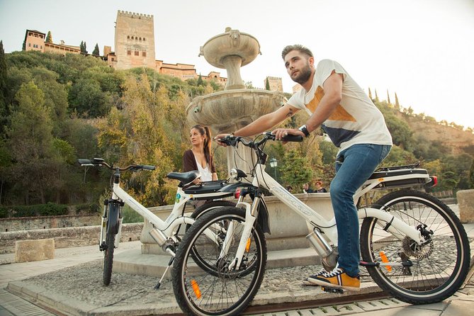 Albayzin and Sacromonte Electric Bike Tour in Granada - Discovering the Sacromonte Gypsy Caves
