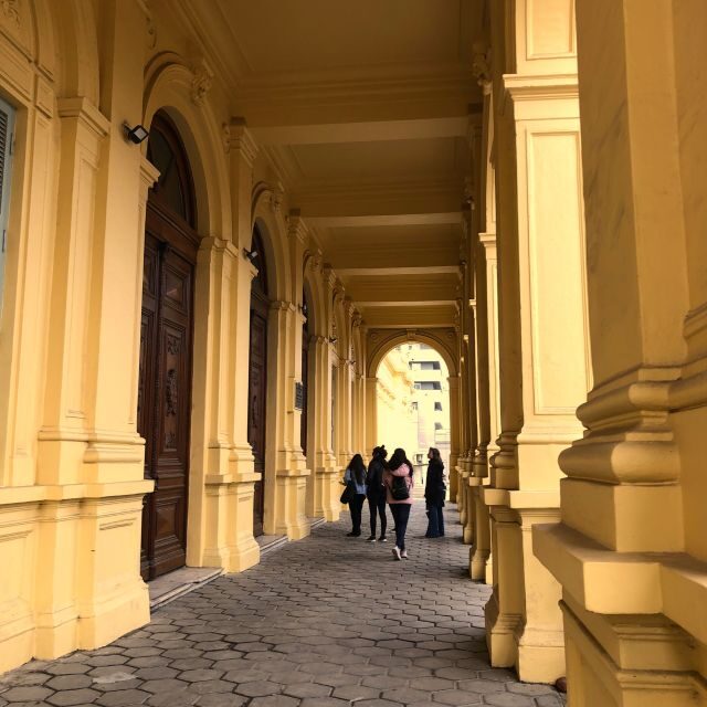 Alberdi Neighborhood: Revolutionary Identities Walking Tour - Who Should Consider This Tour?