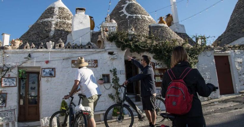 Alberobello e-bike tour, trulli, mill and donkey farm - Introduction