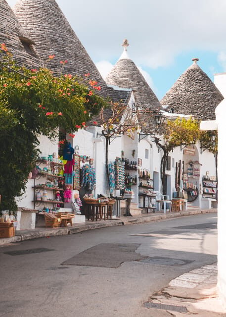 Alberobello: Private or Group 2-hour Walking Tour - A Closer Look at the Itinerary