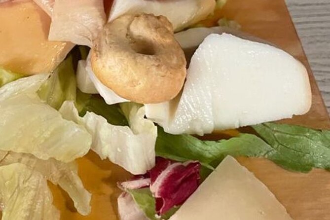 Alberobello walking tour with aperitif - What the Reviews Tell Us