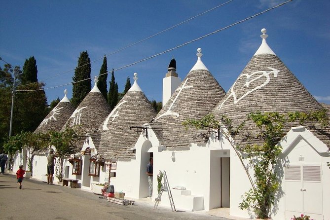 Alberobello with a local tour guide! - Group Size, Duration, and Practicalities