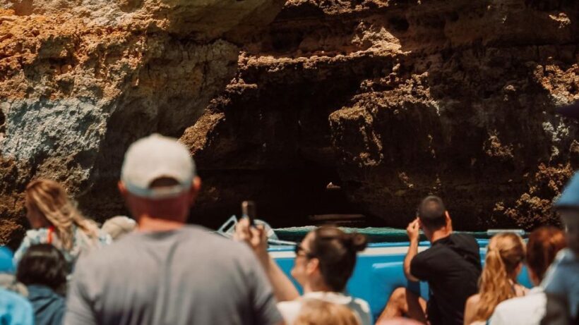 Albufeira: 2.5-Hour Dolphin Watching and Caves Trip - The Itinerary in Detail
